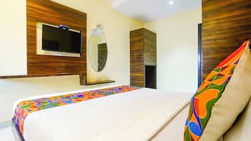 Quarto Twin Deluxe | Lençóis de algodão egípcio, roupa de alta qualidade, cofre no quarto