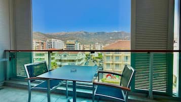 Estúdio superluxo, sacada, vista para a cidade | Vista do quarto