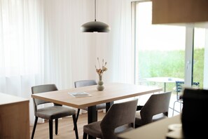 Apartamento, 1 quarto | Sala de estar