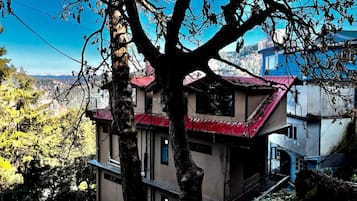 Fachada da propriedade