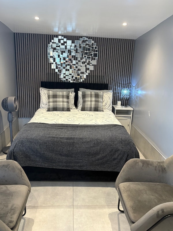 The Garden Studio - Luton