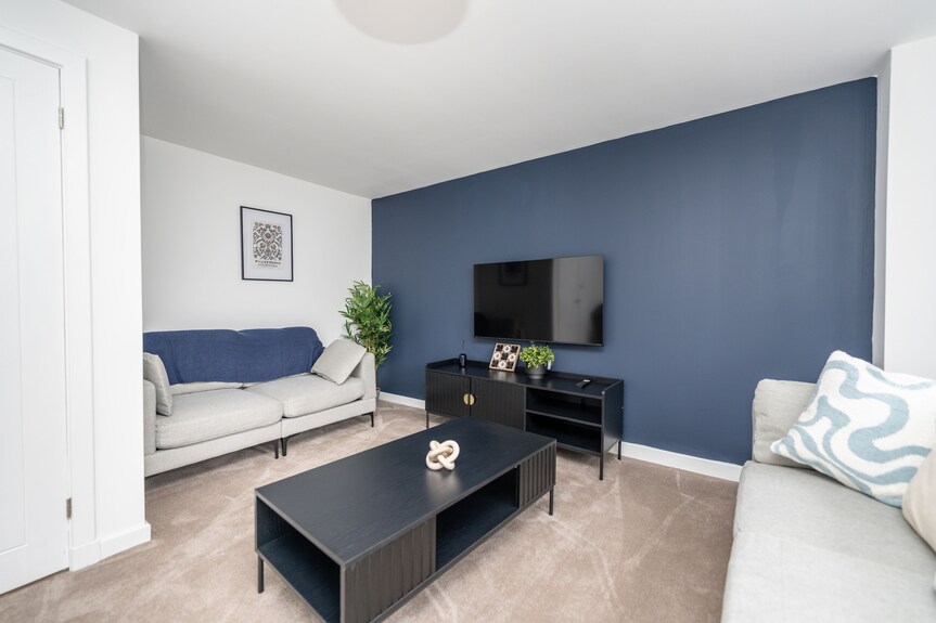 Spacious 3 Bedroom Home To Cater For All Your Needs - 애버딘