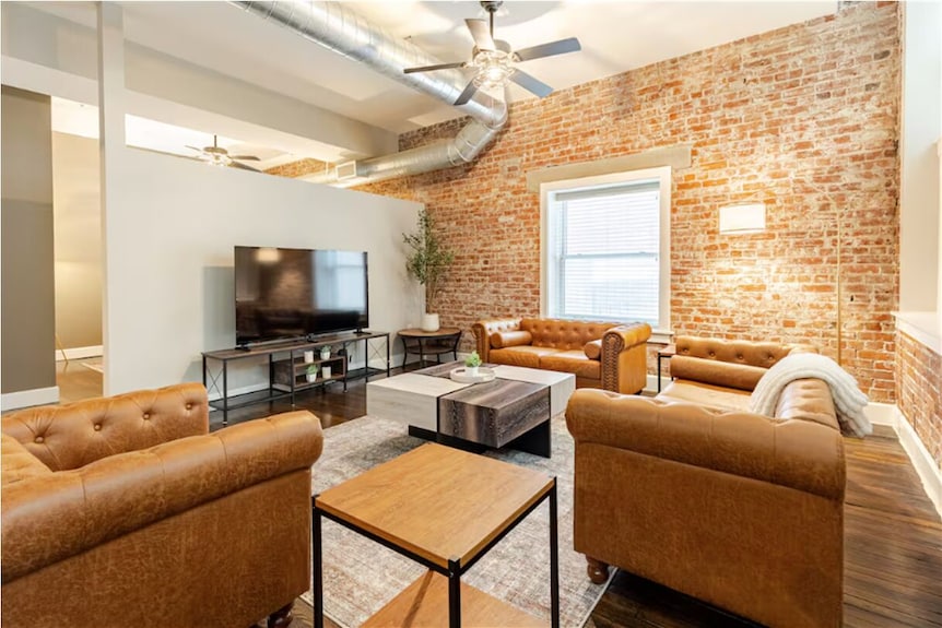 Upscale Downtown Indy 1br Apartment Walk To Stadiums - IUPUI,Indianapolis
