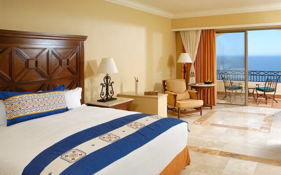 Spacious 2 Br, 2 Bath Presidential Suite W/ Ocean View Balcony Sleeps 8 - Cabo San Lucas