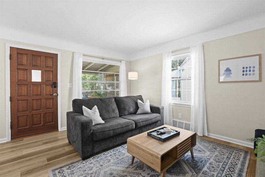 Stylish Metro Detroit Gem / Renovated W/ Game Room - 트로이