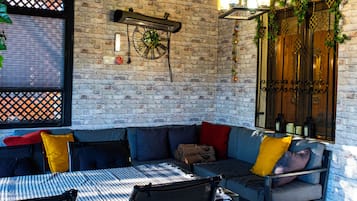 Chalé Deluxe, vista para a montanha | Terraço/pátio interior