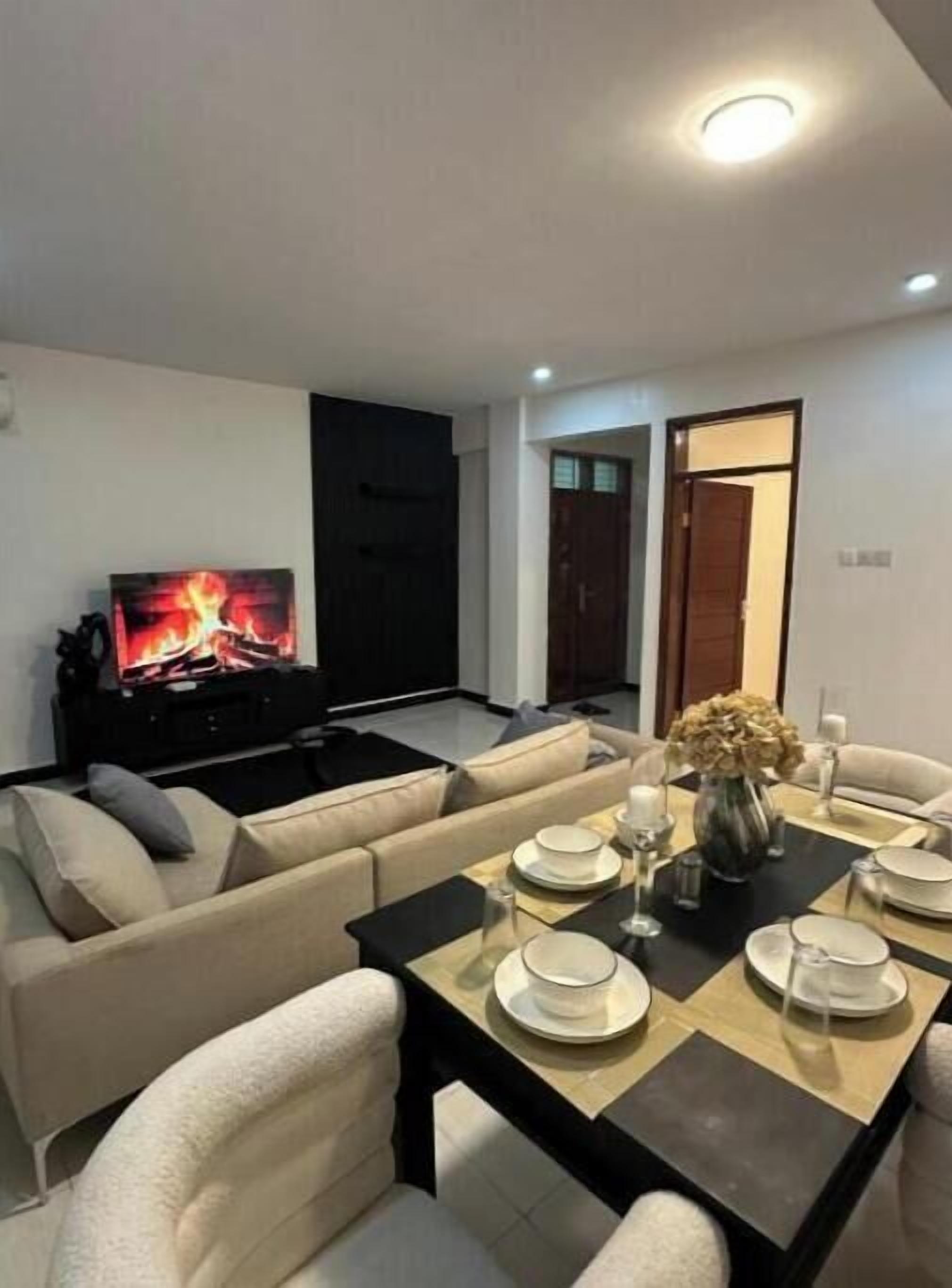 Three-bedroom Apartment With Balcony 2 - Dar es-Salaam