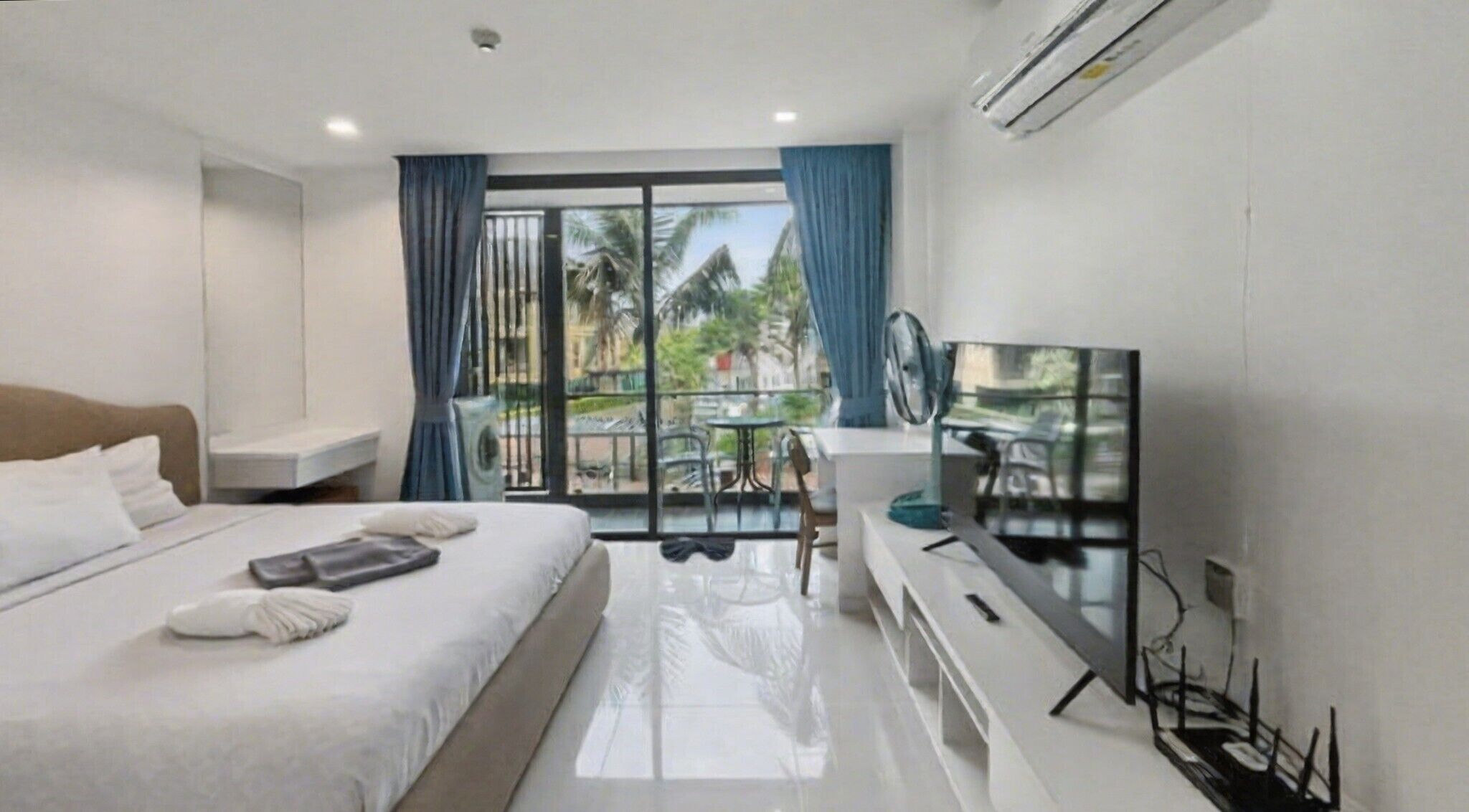 Apartamento, 1 quarto, acessível, varanda | Sala