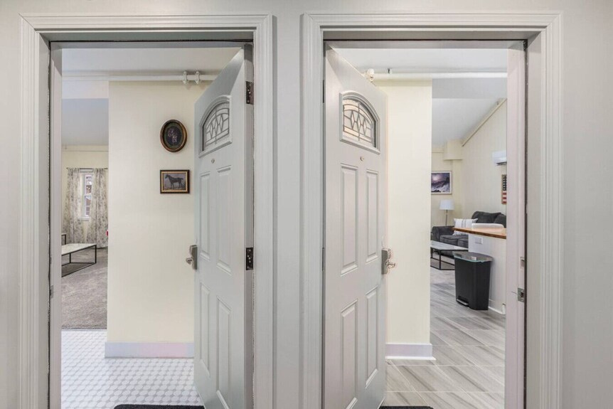 2br Loft In The Heart Of Newport With Parking! - Newport