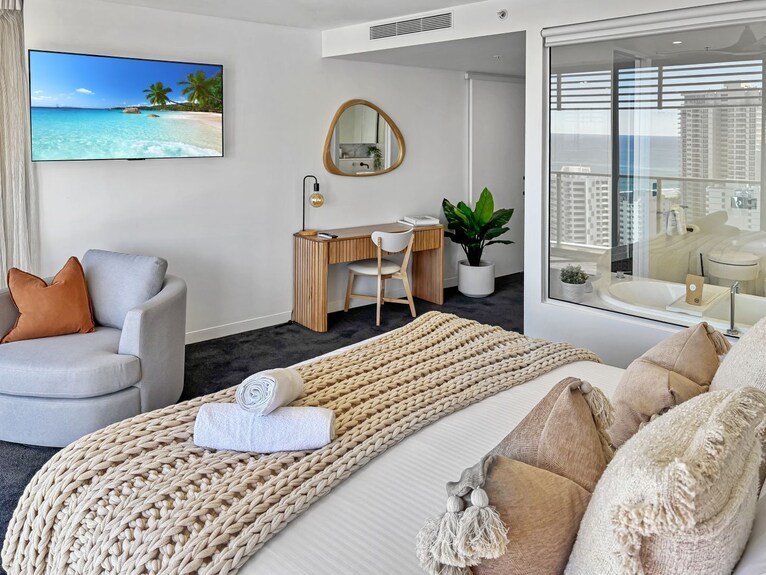 Luxury Oracle Tower 2 Ocean Views 22nd Floor - Broadbeach