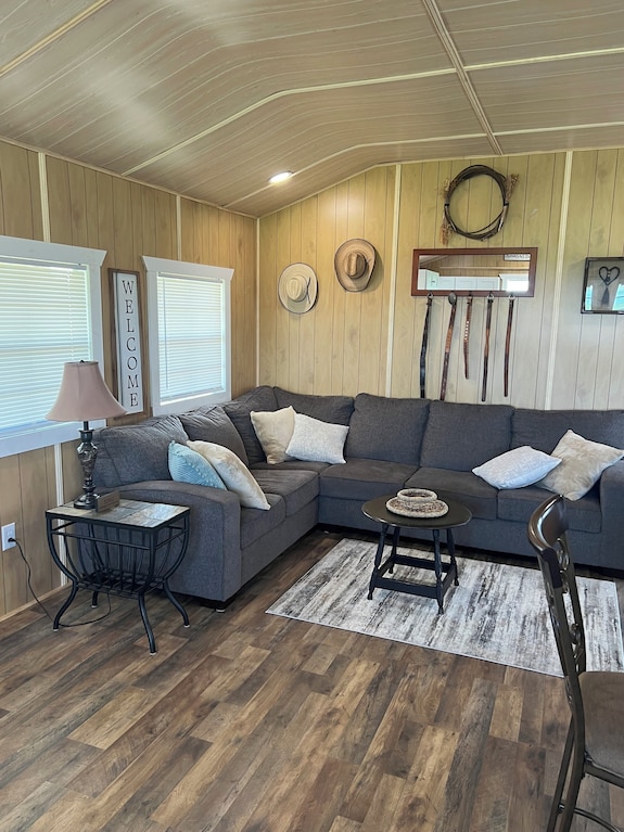 Enjoy A Quiet, Relaxing Stay With The Beauty Of Open Alabama Countryside. - Alabama