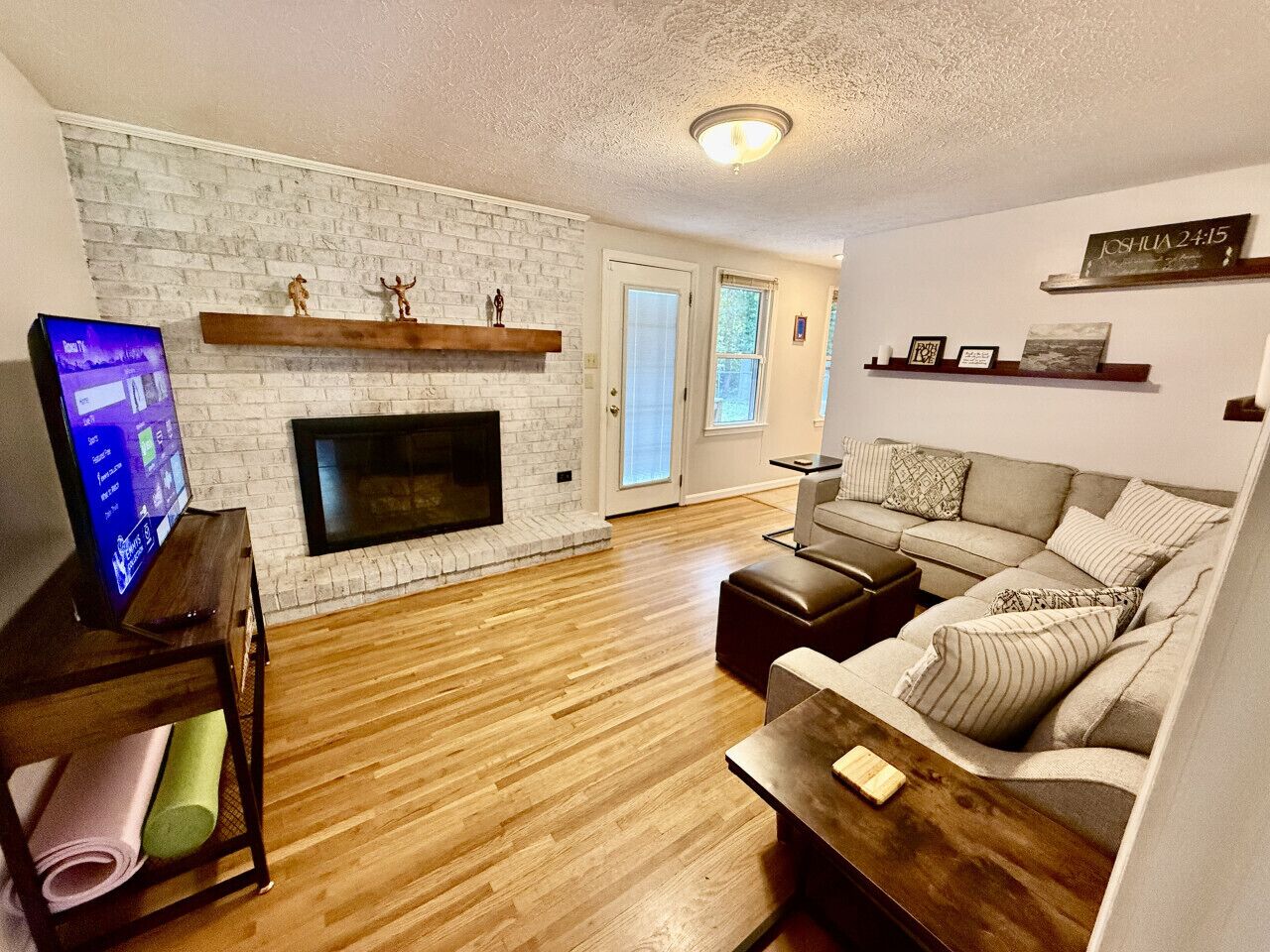 4 Bdrm In Oak Ridge. High Point, Greensboro, W.s - Greensboro, NC