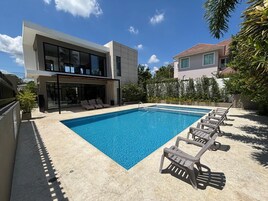 Piscina exterior 