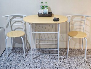 Wi-fi grátis, roupa de cama fornecida