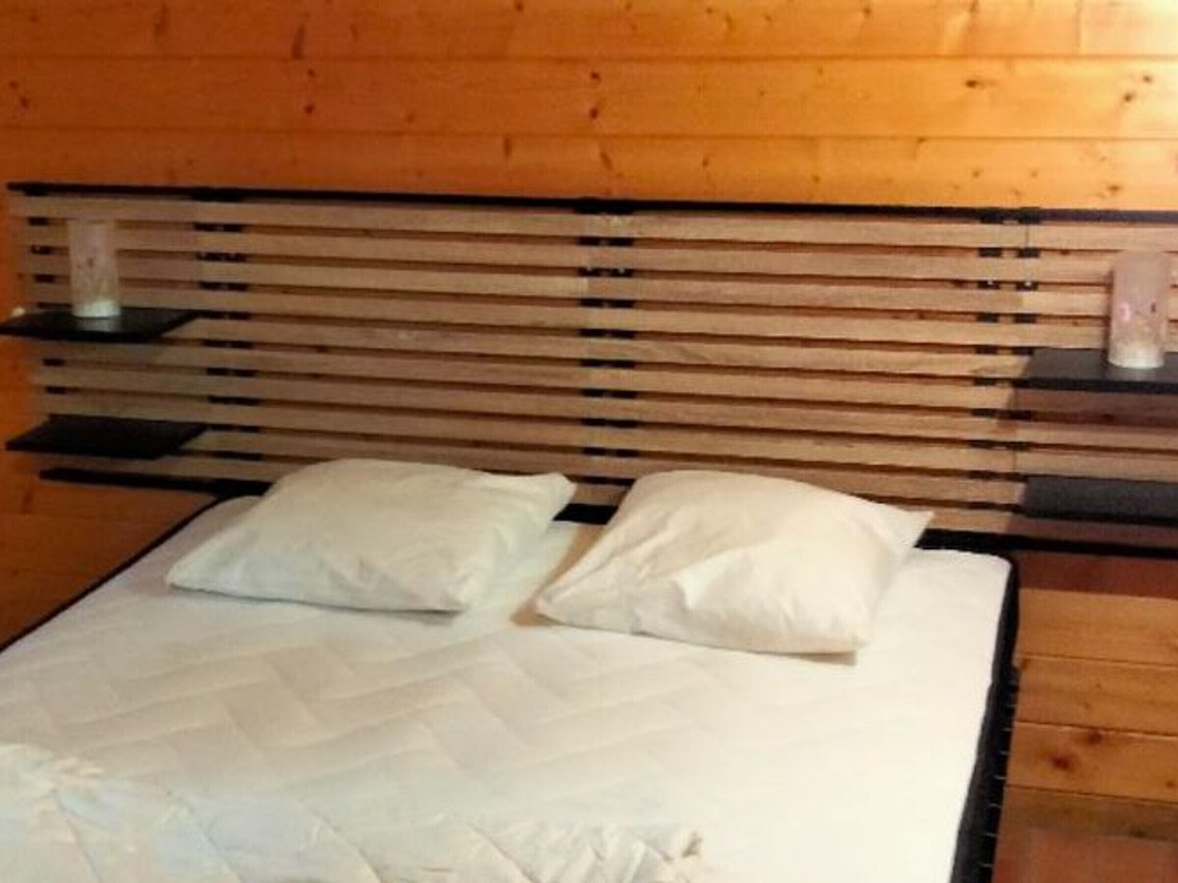 Chalet De 63m² Para 5 Personas Con Terraza - Biron