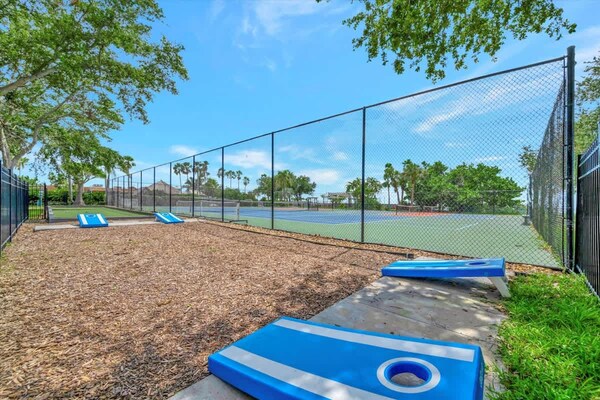 Watch The Dolphins Large Balcony Suite And Heated Pool - Bahia Beach, Ruskin