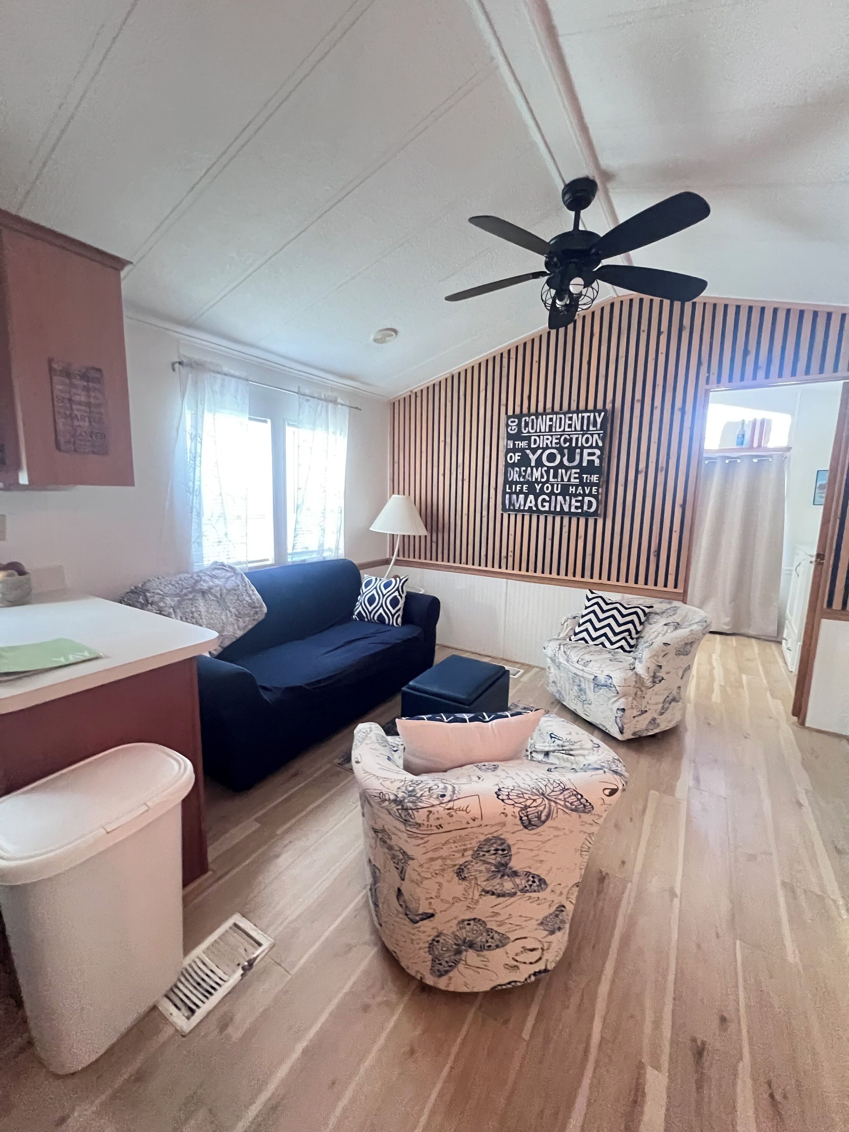 Roomy 2 Bed Home In Sarasota Resort; Near Siesta Key Beach!  Includes Golf Cart. - Siesta Key, FL