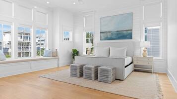 Casa (Multiple Bedrooms) | Interior