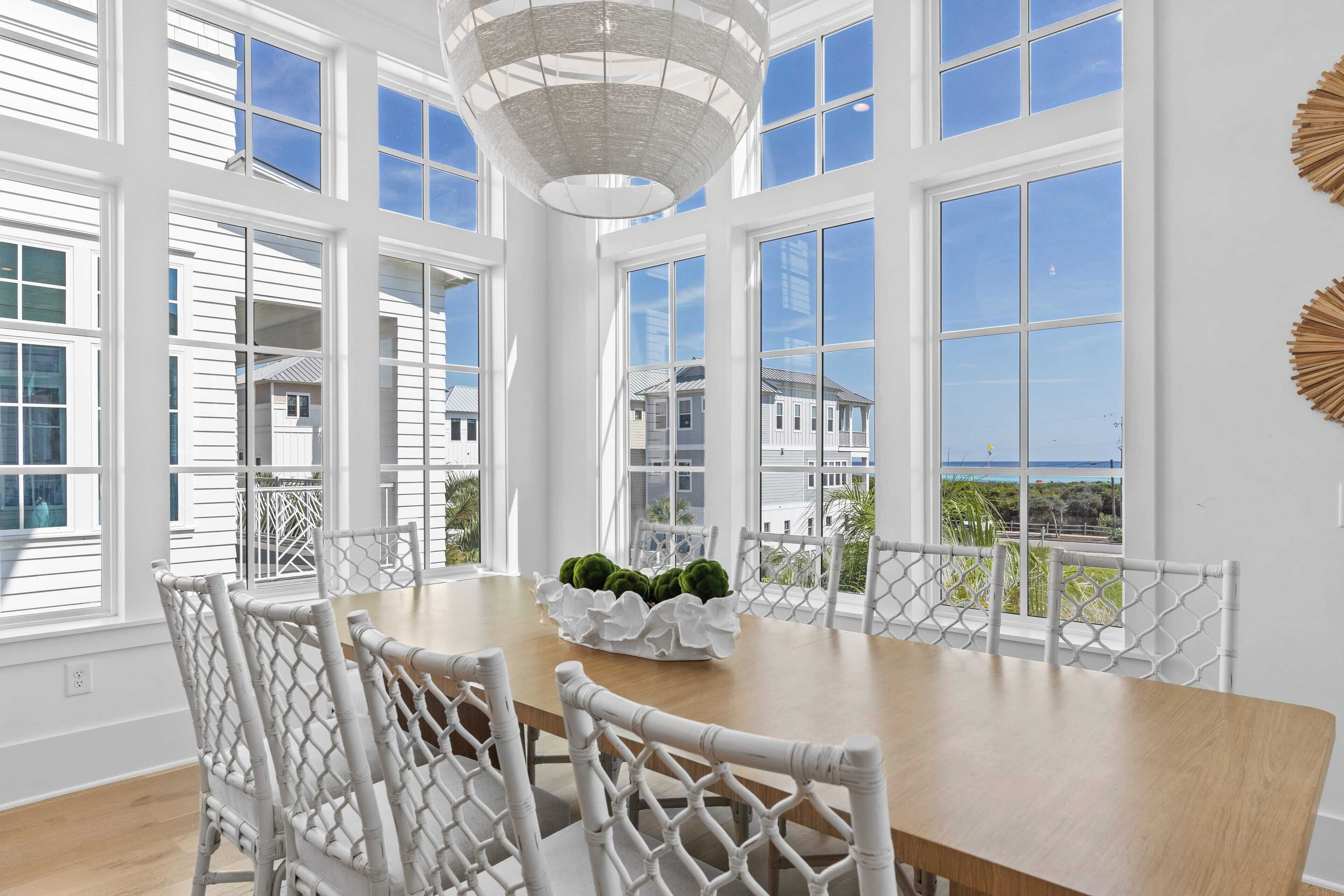 Casa (Multiple Bedrooms) | Interior