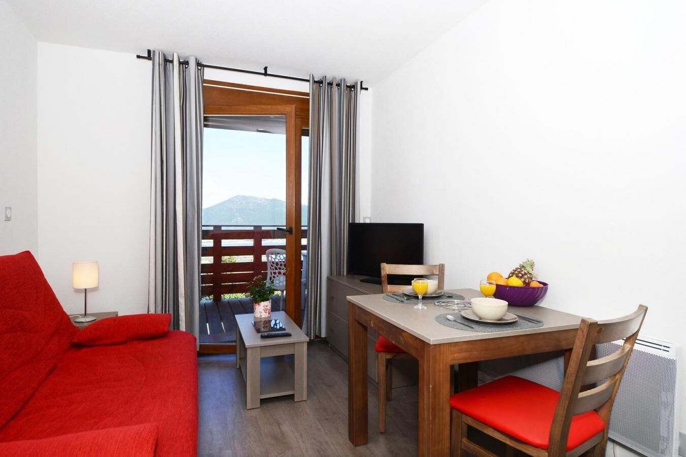 Wifi, à 20m Des Pistes De Ski, Remise En Forme, Piscine, Terrasse, Balcon, Télévision, Casier à Ski - Les Angles