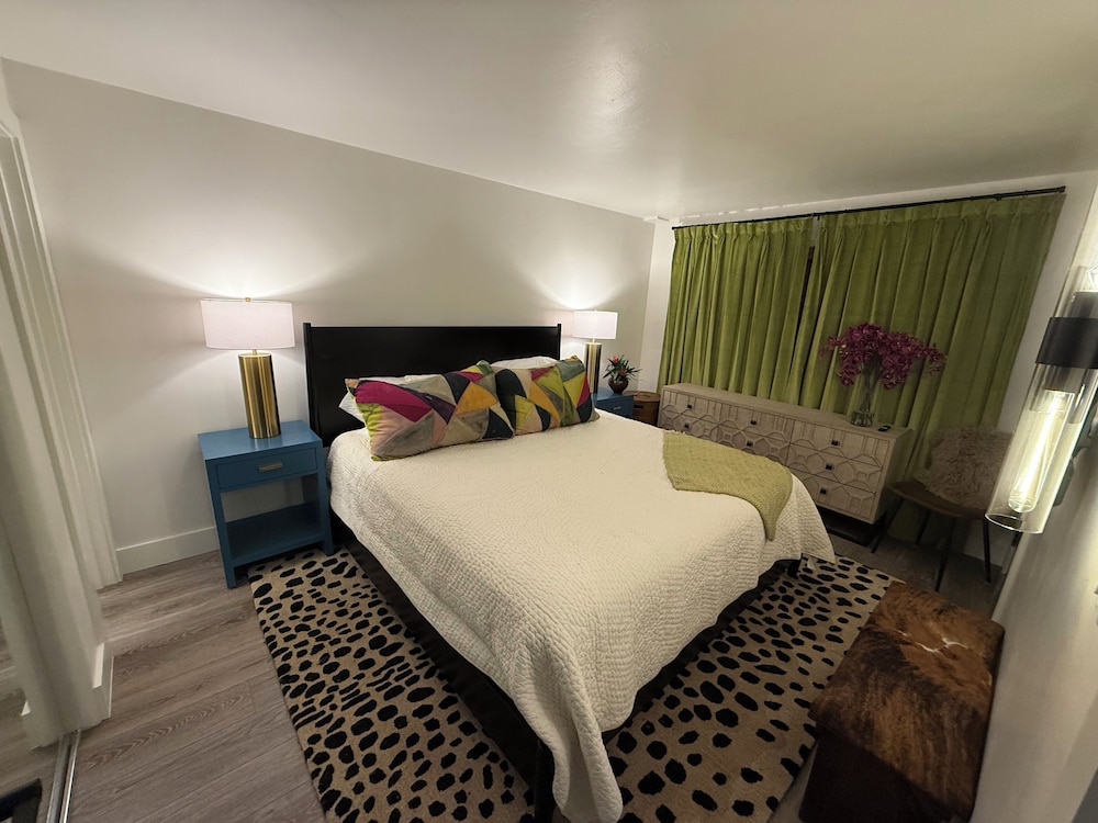 Luxury 3 bdrm condo walk to the slopes & Vail Village - Vail | Vrbo