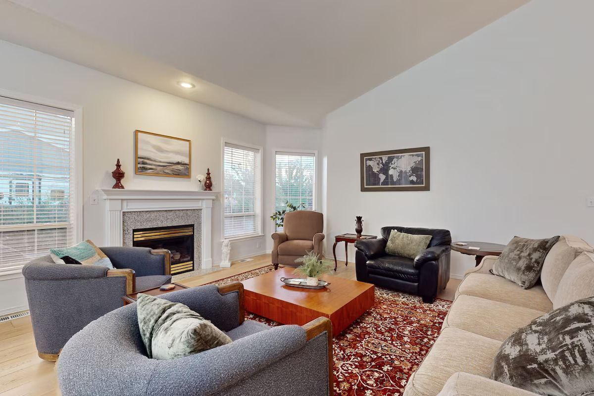 3br Home With Yard, Patio, Wifi, Fireplace - Redmond, OR