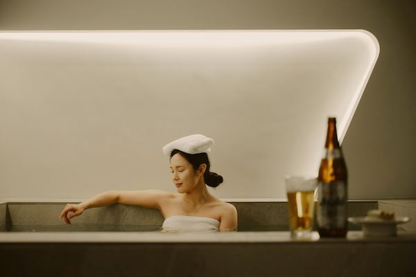 Stay Passport Airplane Guri - Guri