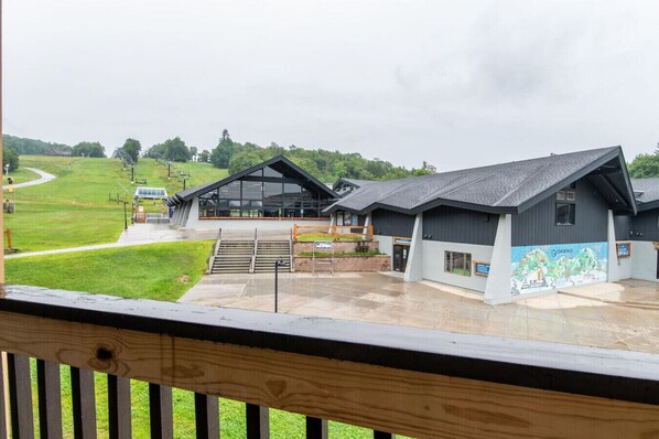 Okemo Mountain Lodge unit with Direct Access to Clocktower Base Area at ...