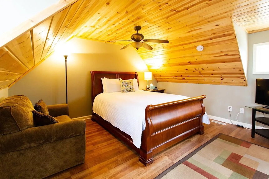 Grand View Villa On Choice Avenue - Dahlonega, GA