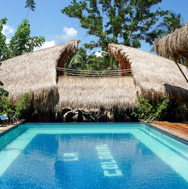 La Colonial Resort - El Nido