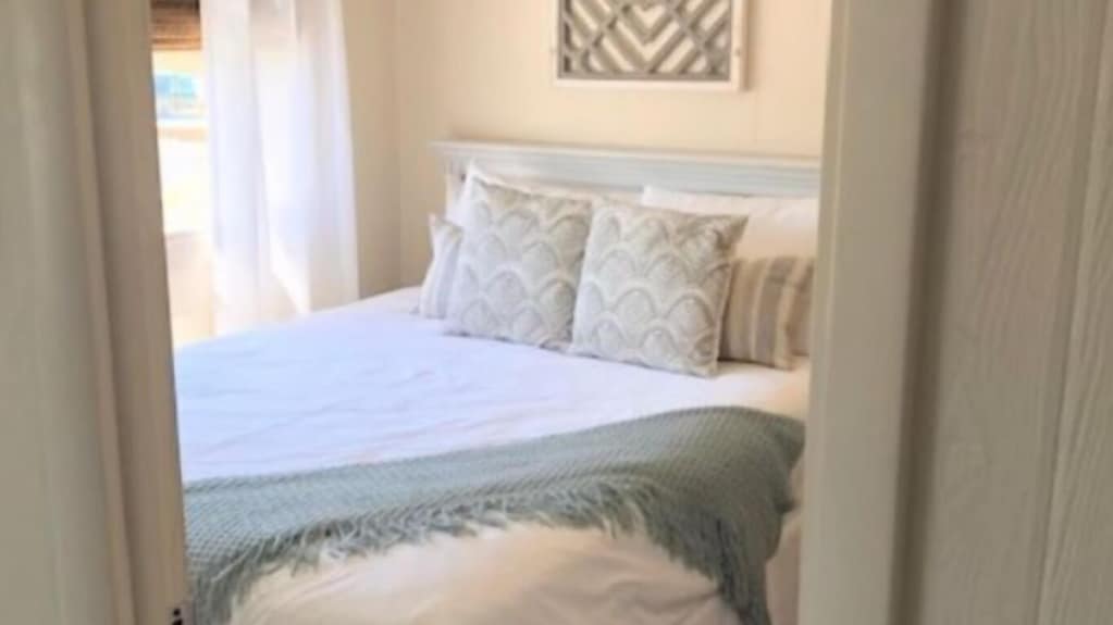 Convenient Stay | Free Breakfast & Free Parking | Minutes To Rehoboth Beach - Dewey Beach, DE