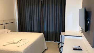 Quarto superior, vista para a cidade | Wi-Fi de cortesia
