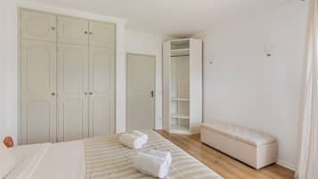 1 quarto, roupa de cama