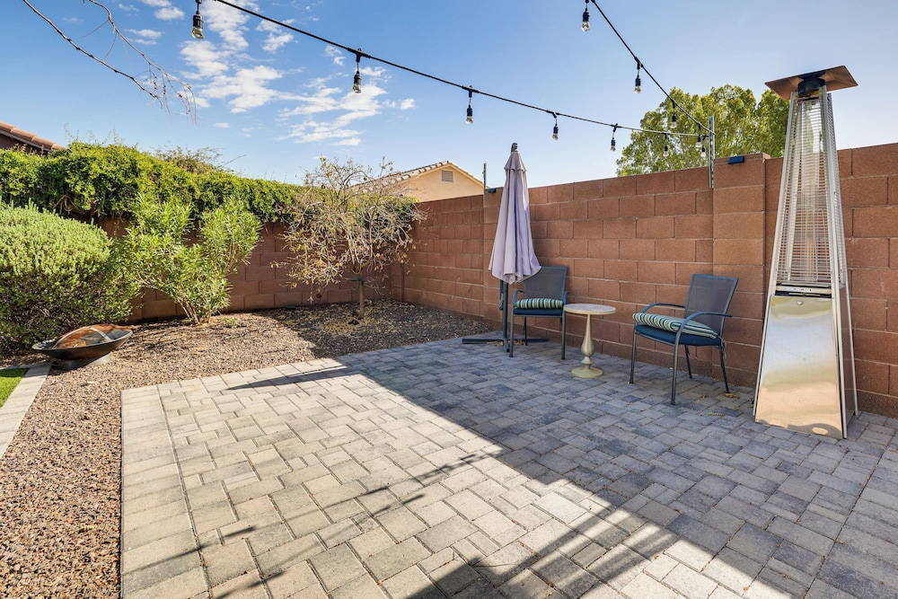 Spacious Family Home W/ Yard Near Arizona Mills! - Tempe, AZ