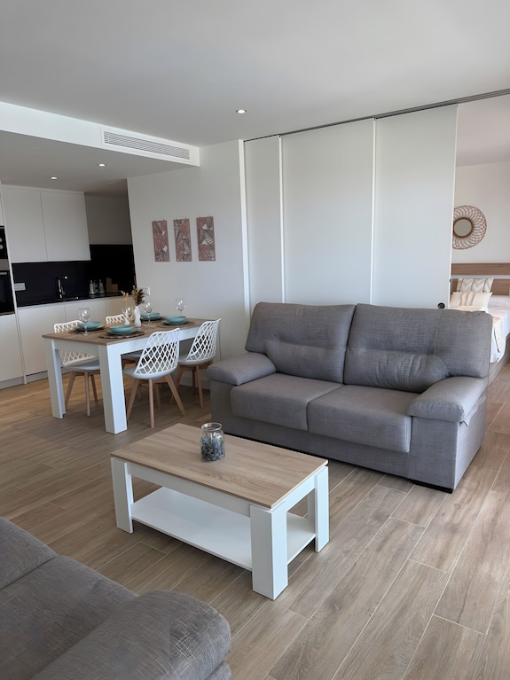 Apartamento 'Lujo Y Playa Caribeña En Estepona' Con Vistas Al Mar, Wi-fi Y Aire Acondicionado - Manilva