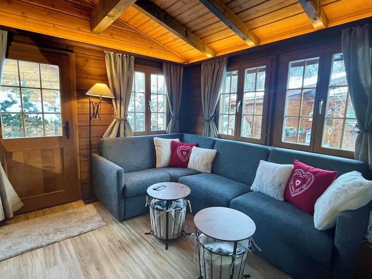 Gstaad Cosy Swiss Chalet - Saanen