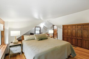 Casa, 3 quartos | 3 quartos, espaço de trabalho para notebook, Wi-Fi de cortesia