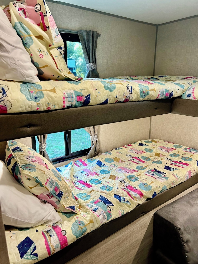Family Friendly Glamping in Crystal River - Homosassa Springs | Vrbo