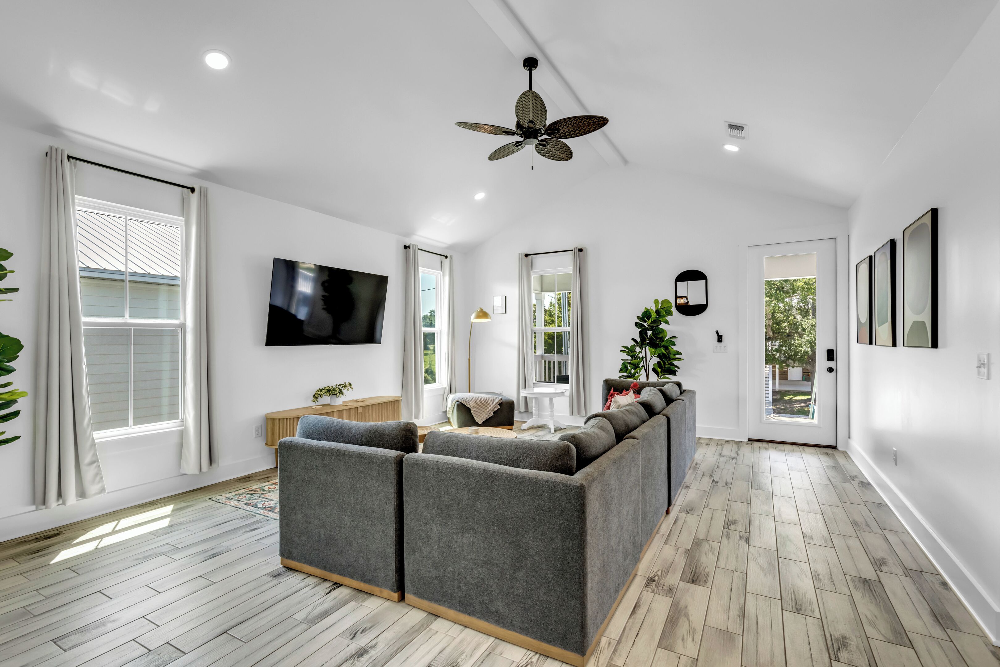 Group Retreat-two Beach Homes~10-bedrooms~game Area~hot Tub~beach Views - ミシシッピ州