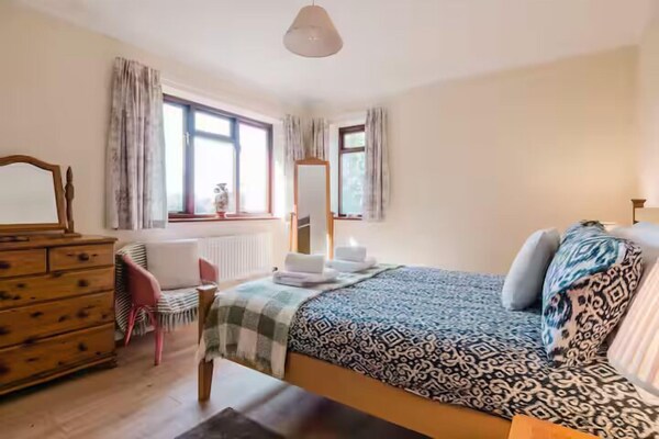 A Beautiful 3-bed Worcestershire Home - Worcester