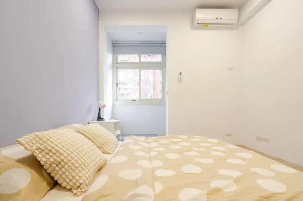 Luxurious Xinyi 101/City Hall MRT - Excellent location - Taipei | Vrbo
