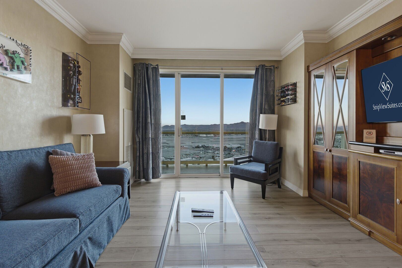 Svs: Remodeled 1bd/2ba | Balcony | Mountain Views | Signature At Mgm - 라스베이거스, NV