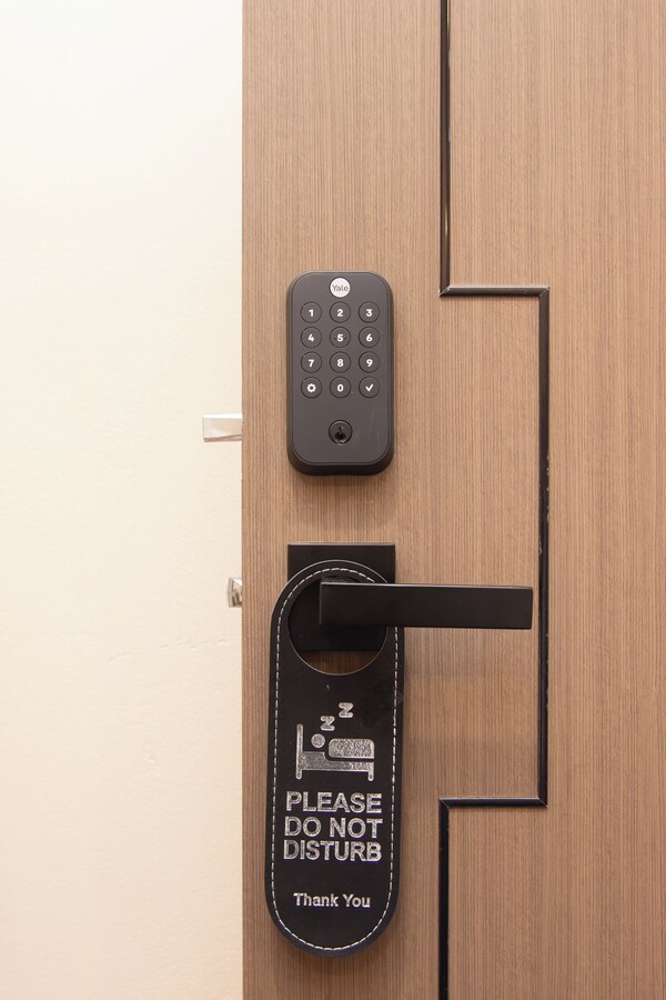 Tstays Smart Hotel - Port of Spain