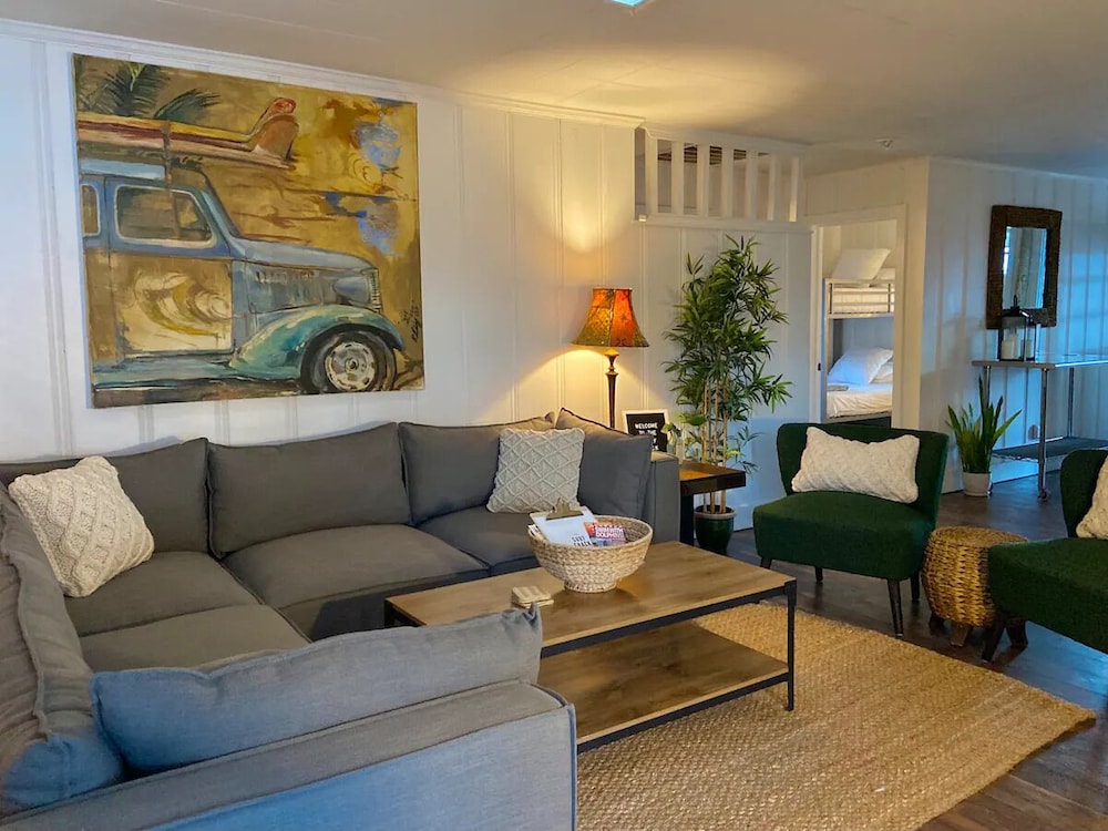 Surf Shack - Classic Pcb - Steps To Beach Access - Panama City