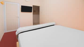 Quarto casal luxo | Wi-Fi de cortesia, roupa de cama