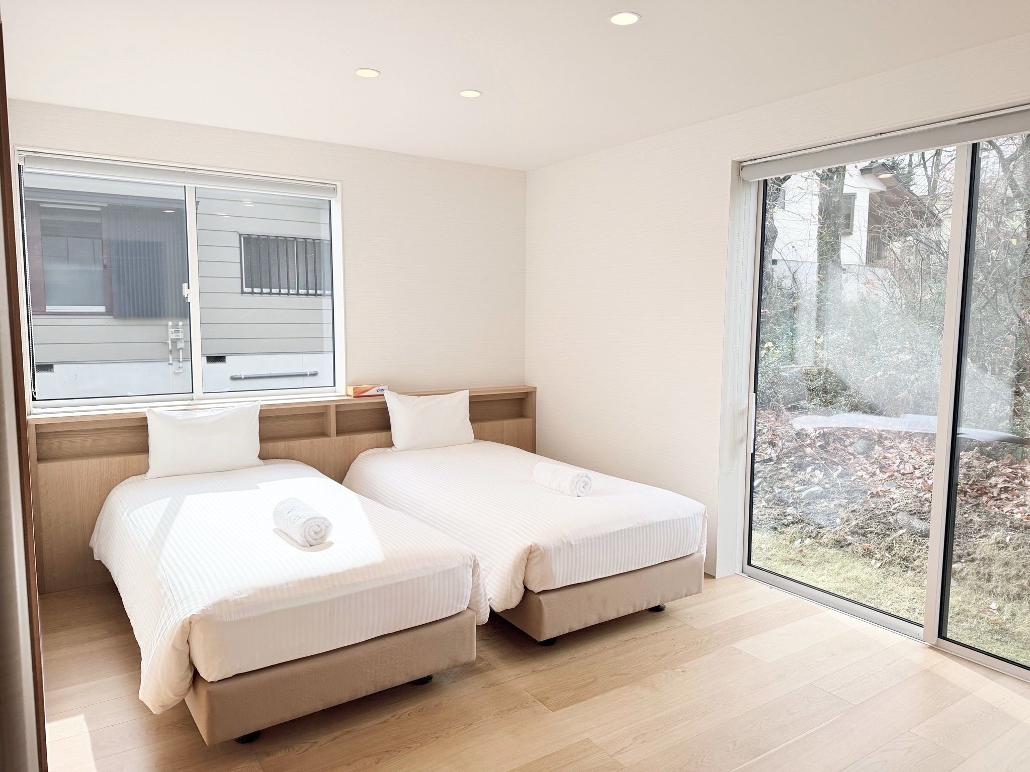 Chalé superluxo, sacada, vista para a montanha | Ferros/tábuas de passar roupa, Wi-Fi de cortesia, roupa de cama