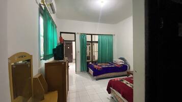 Quarto Twin Deluxe | Wi-fi grátis, roupa de cama fornecida