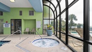 Condo, 1 quarto | Piscina | Piscina interna, piscina aquecida