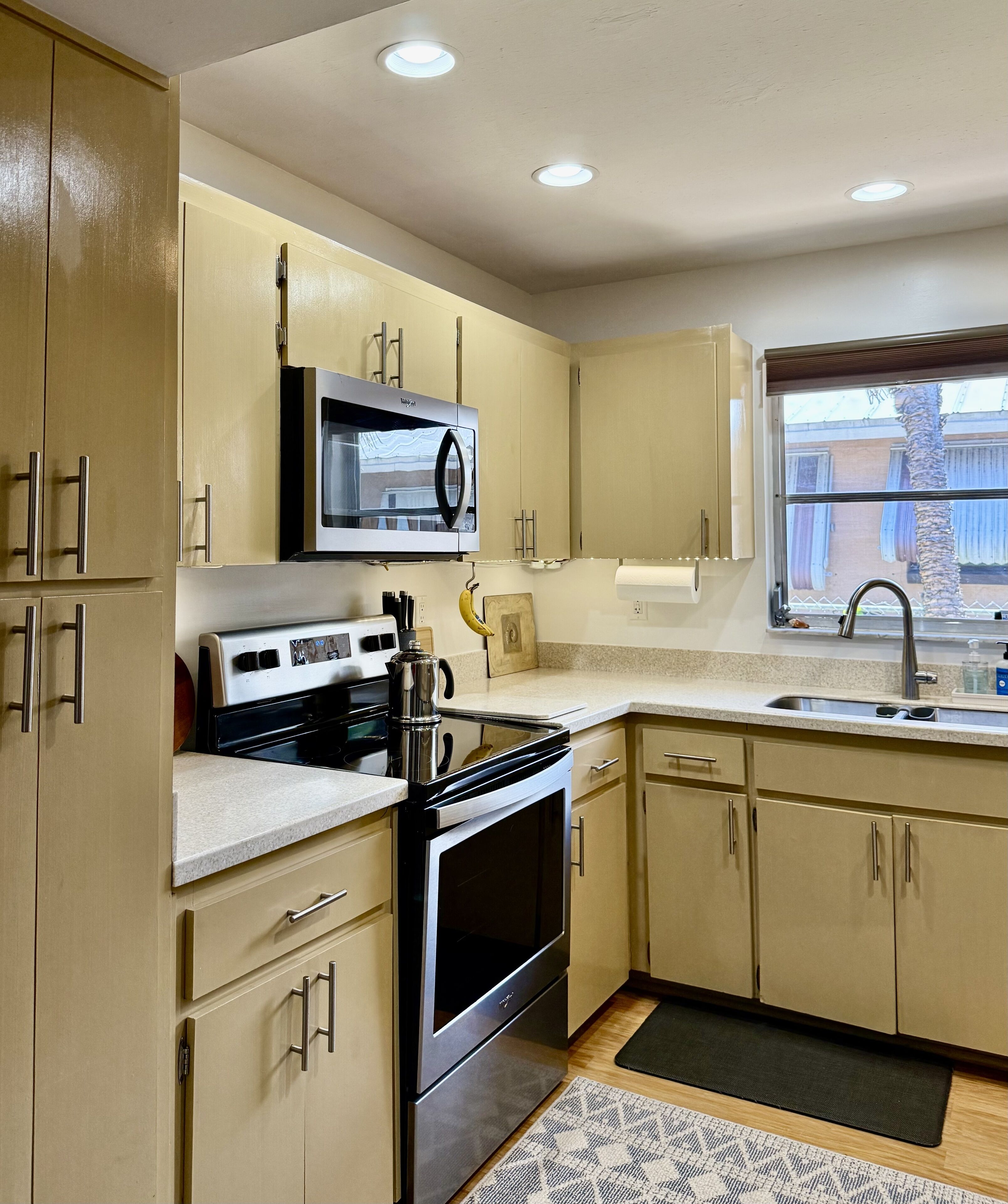 Casa, 2 quartos | Cozinha privada | Um frigorífico, um forno, uma cafeteira/bule, uma torradeira 