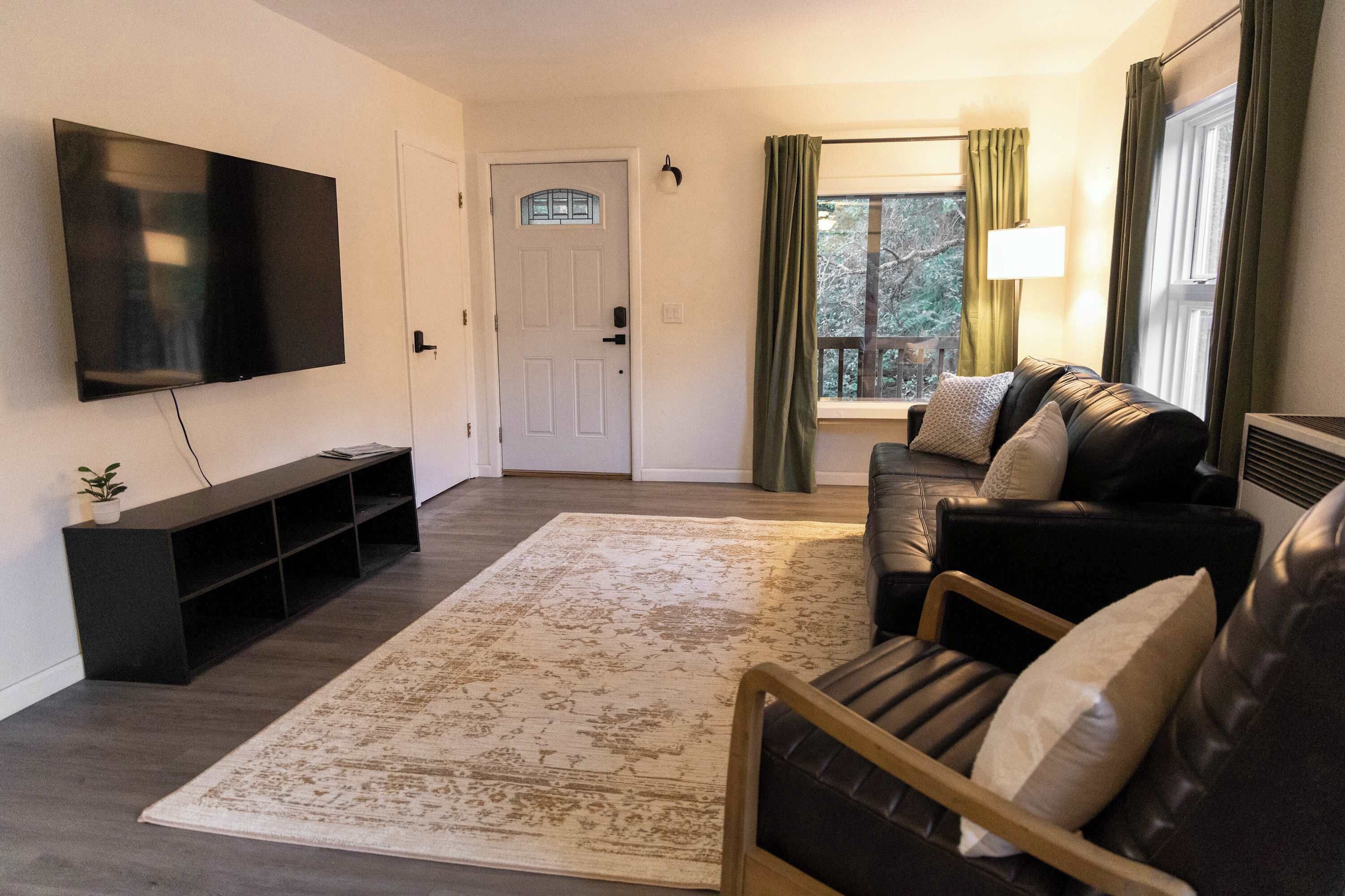 Bird Creek Loft - Hope, AK